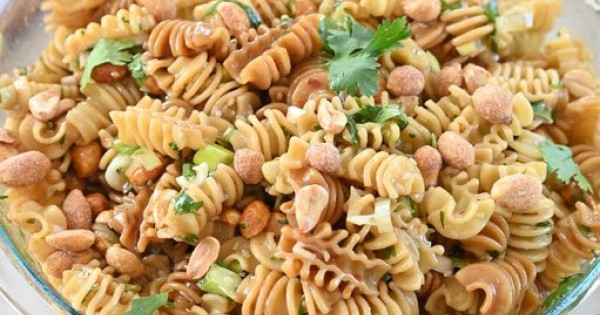 Sesame Pasta Salad Recipe - Flyers Online